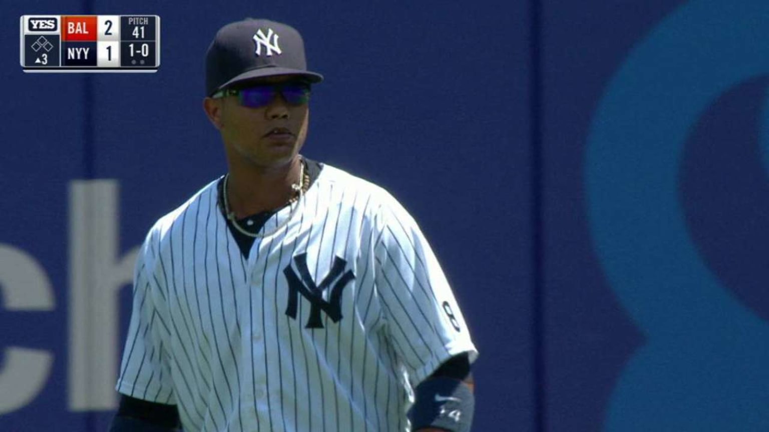 BAL@NYY: Castro makes nice stop, spins for out | 07/21/2016 | New York ...