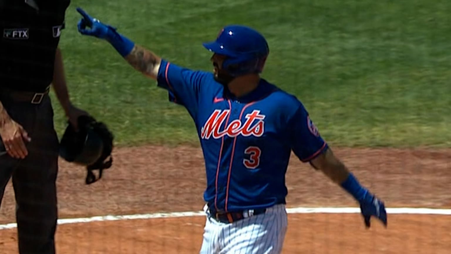 Tomás Nido crushes a two-run home run in the 2nd | 03/27/2022 | New ...