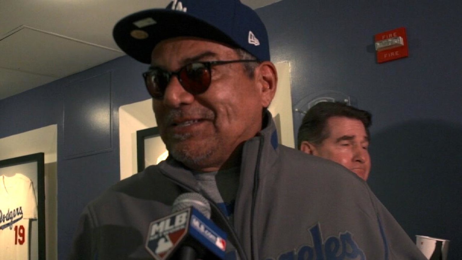 George Lopez discusses the pitching in the WS | 11/02/2017 | Los ...