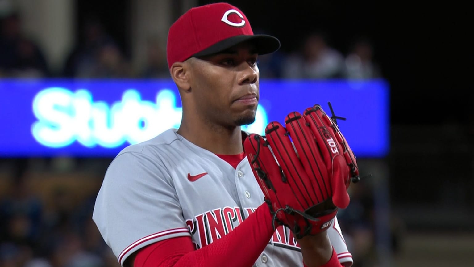 Hunter Greene throws 39 pitches at 100-plus mph | 04/17/2022 | Los ...