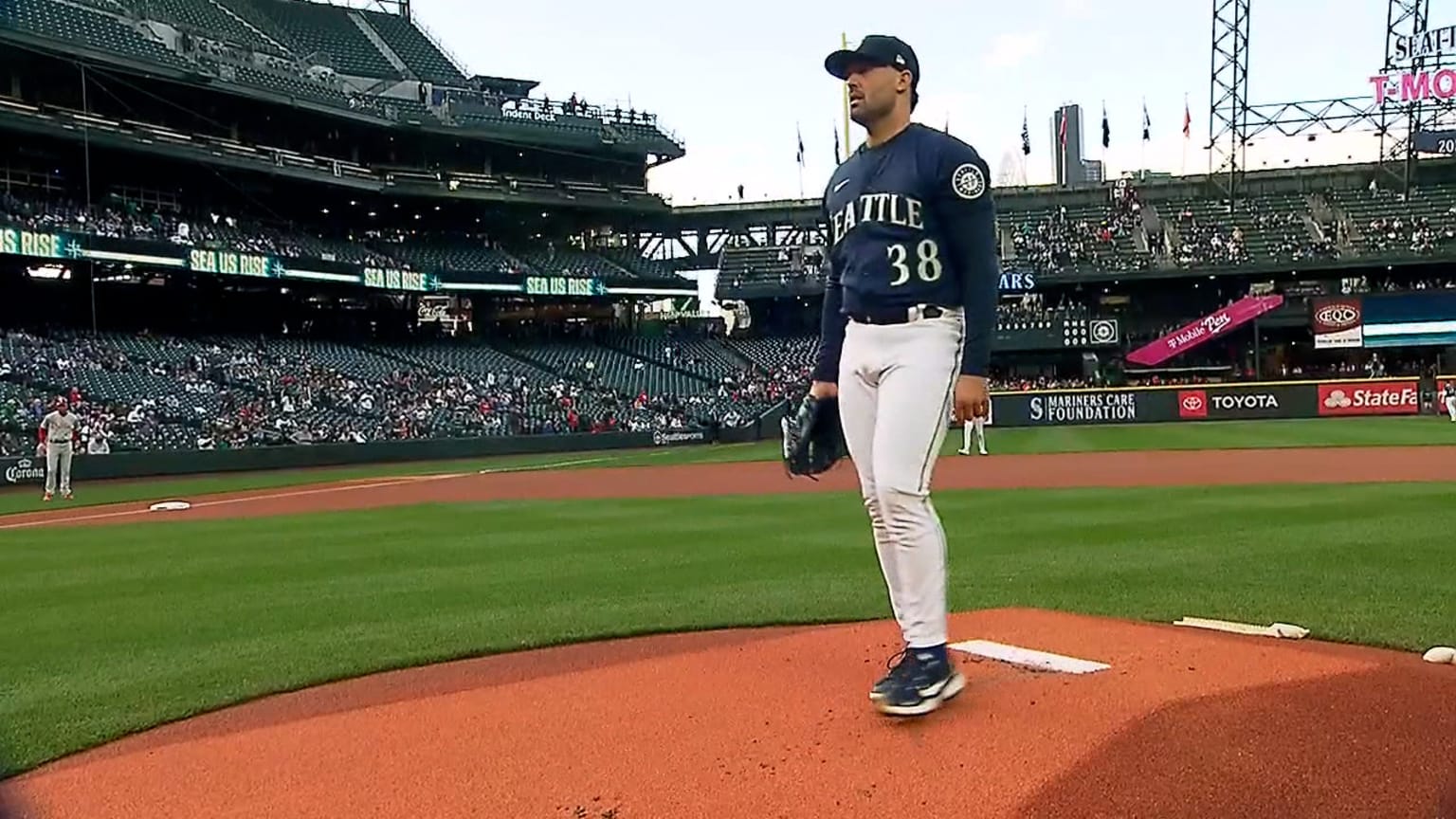 Robbie Ray fans 10, allows two hits across 5 2/3 | 05/10/2022 | Detroit ...