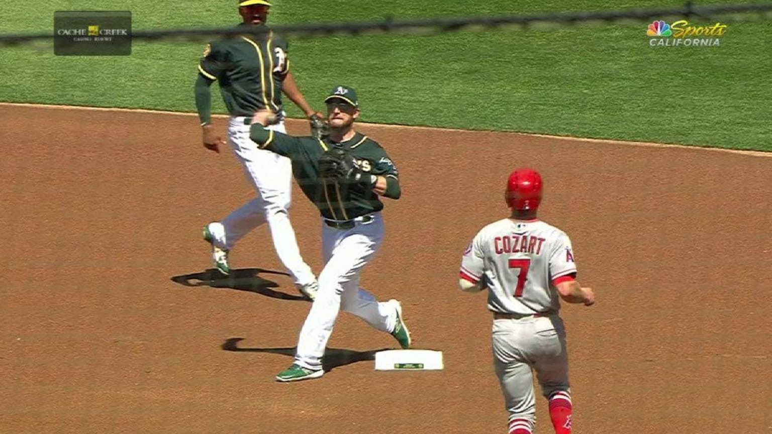 Gossett induces double play | 04/01/2018 | Oakland Athletics