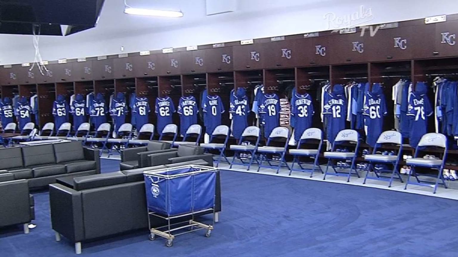 Tour of the Royals' new Spring Training facility | 02/18/2016 | Kansas ...