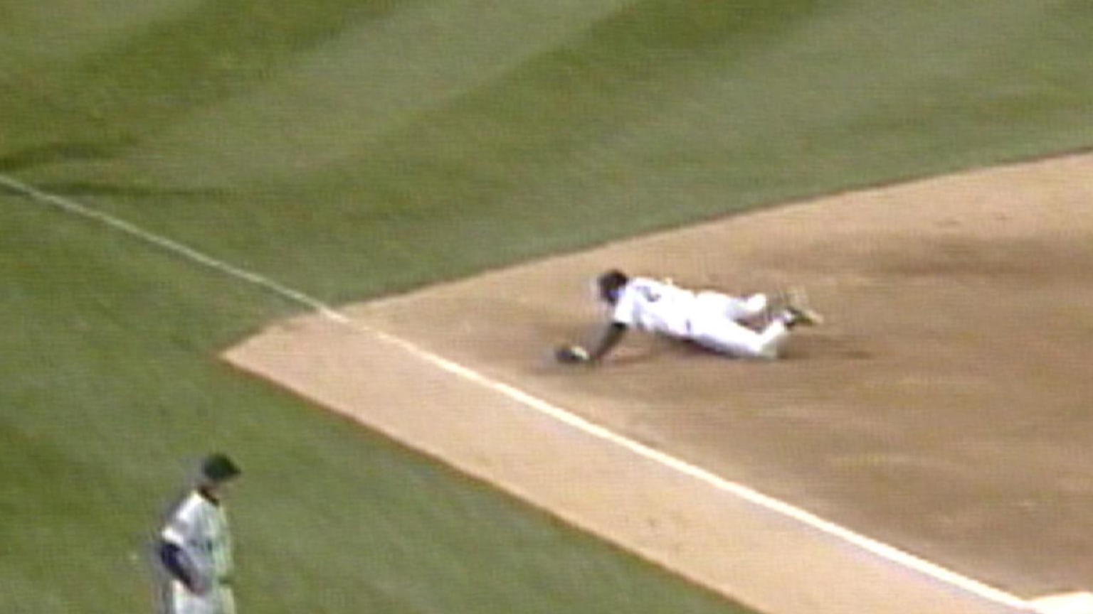 SEA@CWS: Robin Ventura makes a dazzling diving stop | 05/11/1994 ...