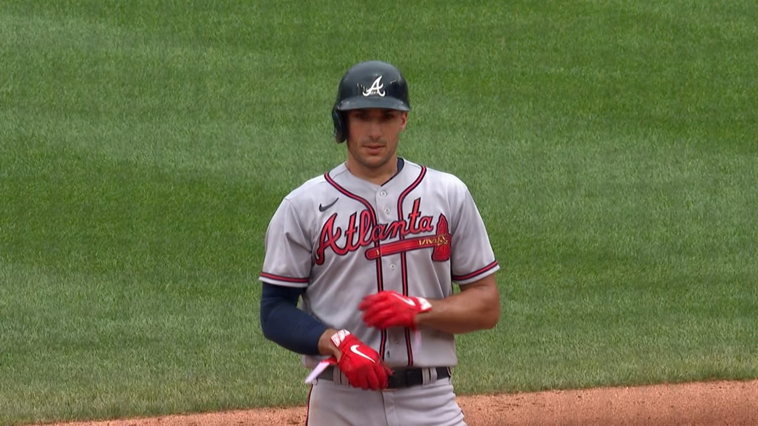 Matt Olson drives in Dansby Swanson with a double | 07/17/2022 | New ...