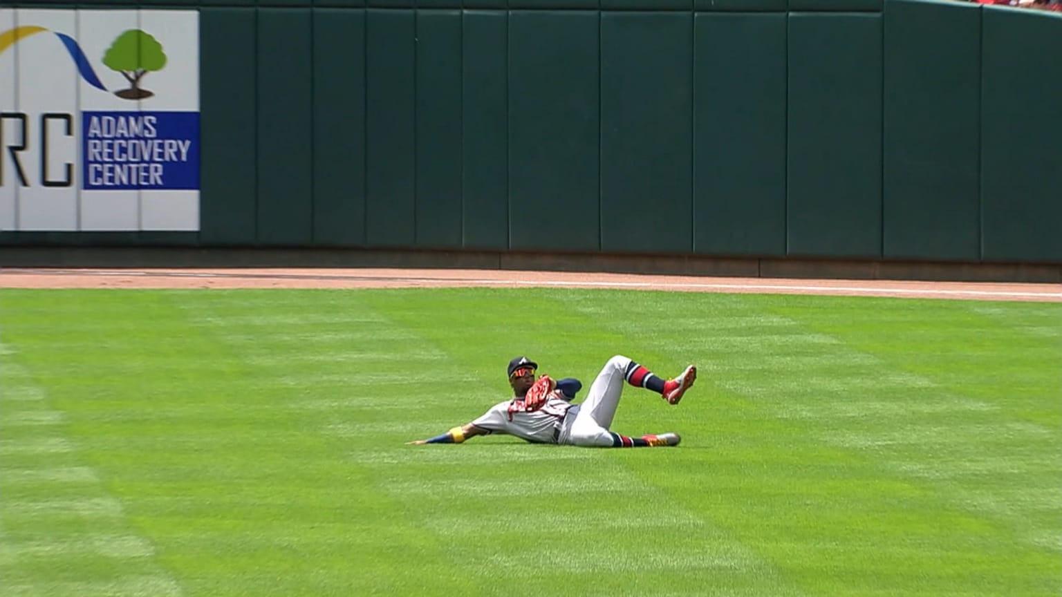 Ronald Acuña Jr. makes a sliding catch in the 1st | 06/27/2021 | MLB.com
