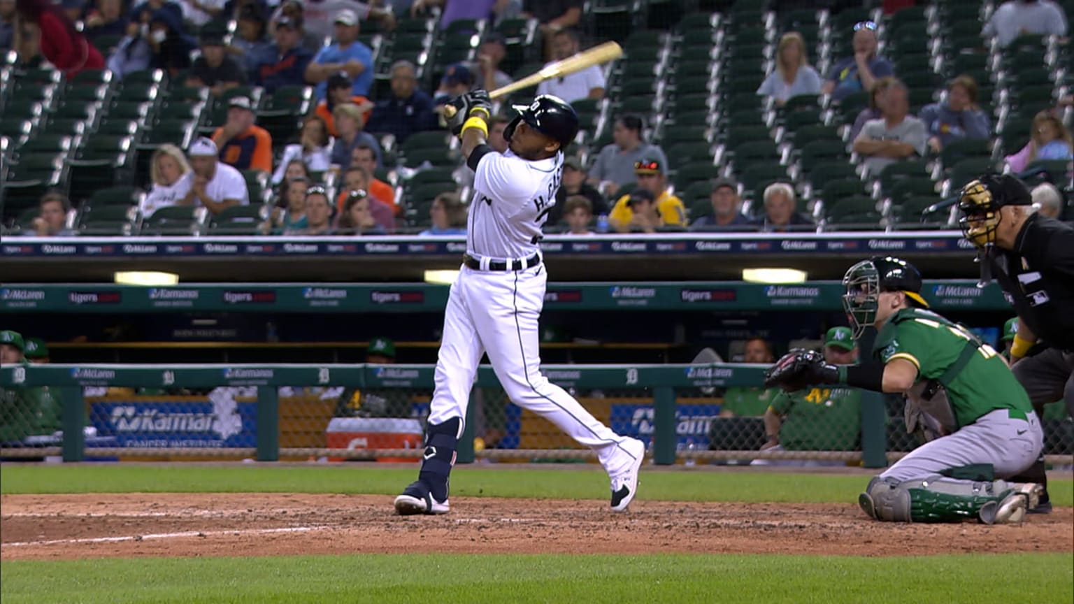 Harold Castro lifts an opposite field homer to left | 09/01/2021 | MLB.com