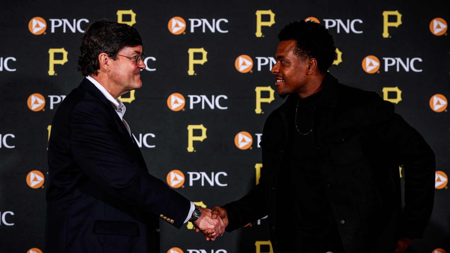 Hayes & Pirates ink 8-year deal | 04/12/2022 | Pittsburgh Pirates