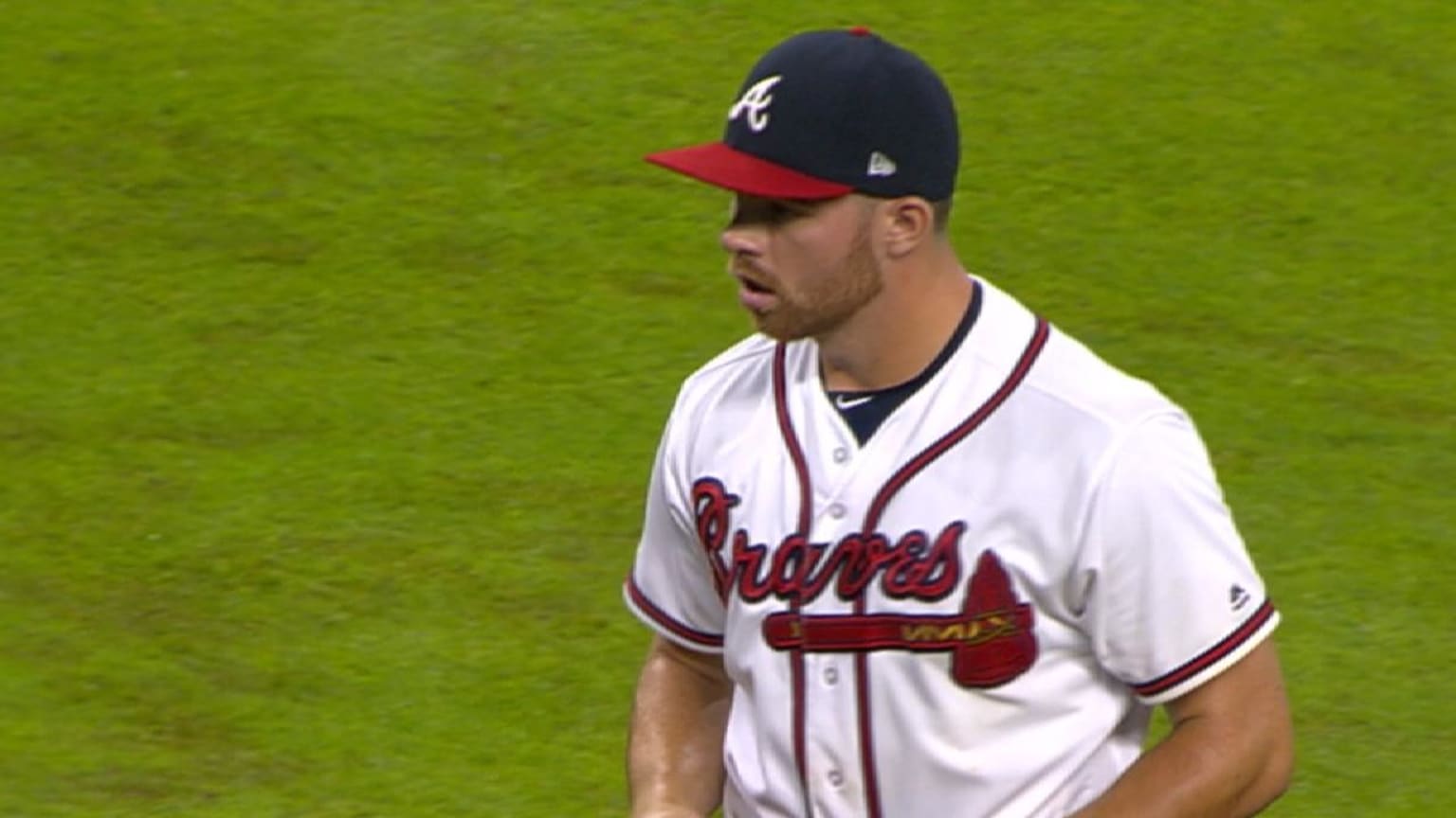 CIN@ATL: Biddle escapes 1-out, bases-loaded jam | 06/25/2018 | Atlanta ...