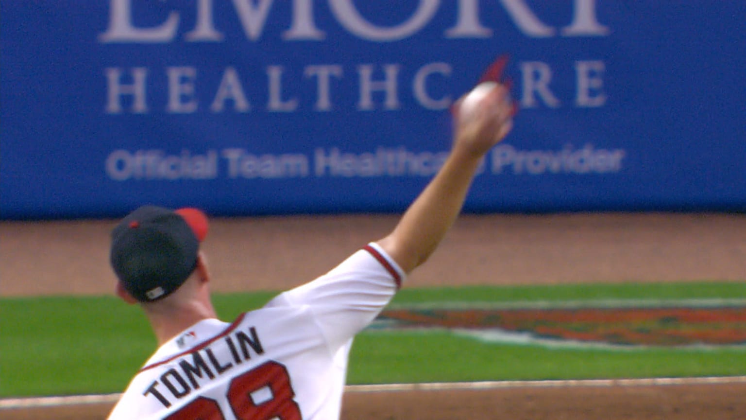 Josh Tomlin whiffs Robles looking | 08/18/2020 | Atlanta Braves