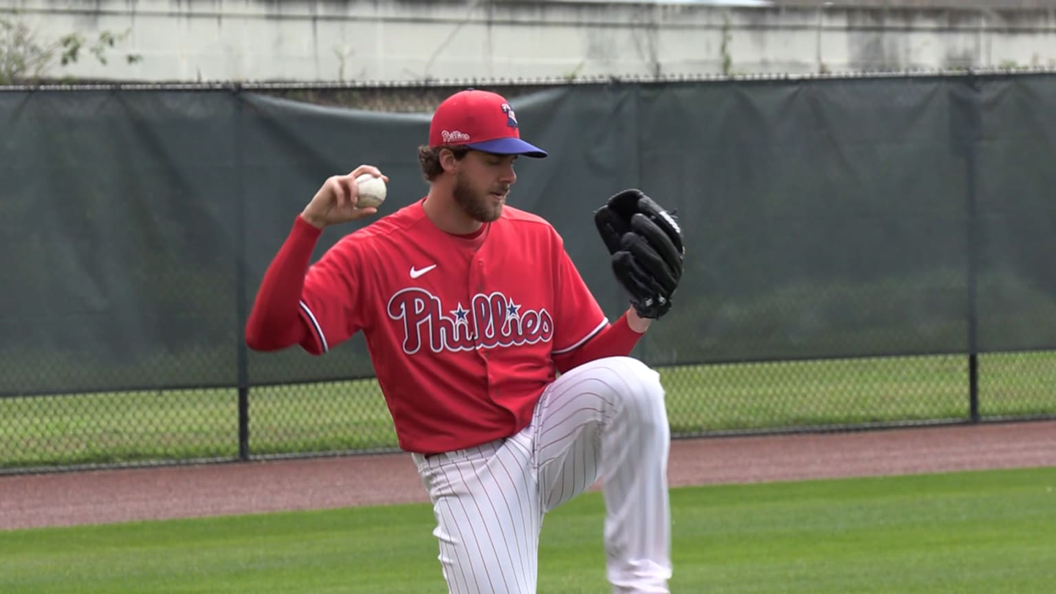 Phillies pitchers and catchers report to camp | 02/18/2021 ...