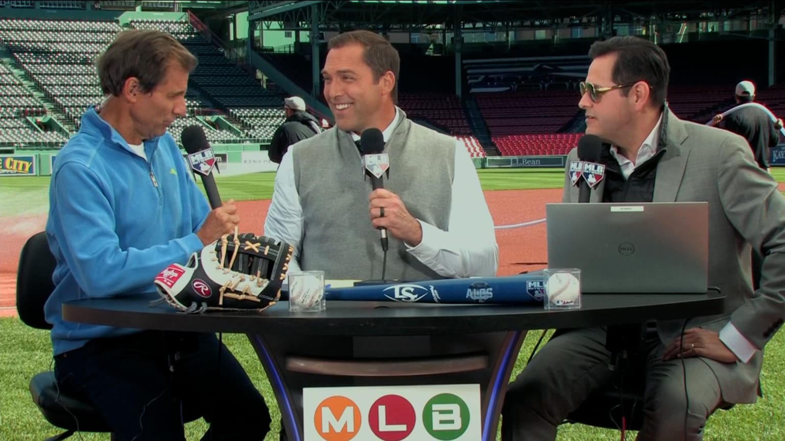 Chris Russo joins MLB Central from Fenway Park | 10/19/2021 | Oakland ...