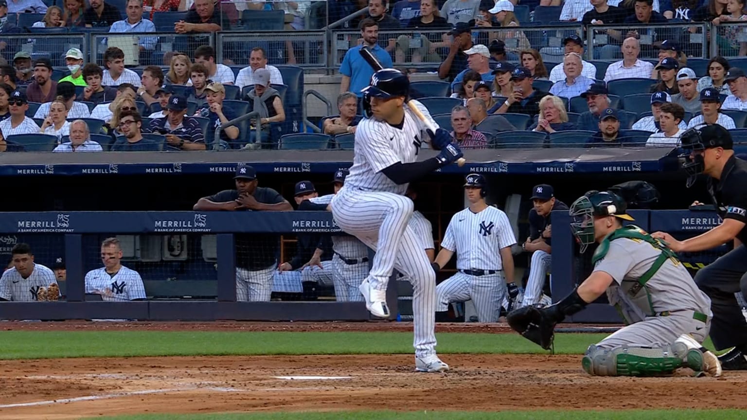 Marwin Gonzalez launches a solo homer to right-center | 06/28/2022 ...