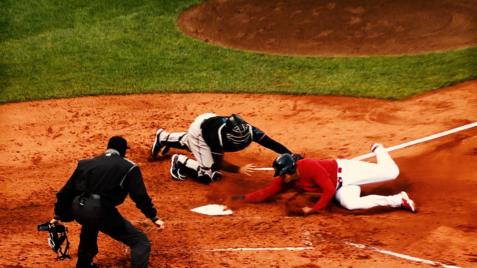 Daily Dash: Dickerson throws laser, Stevenson dives | 05/30/2021 | Los ...