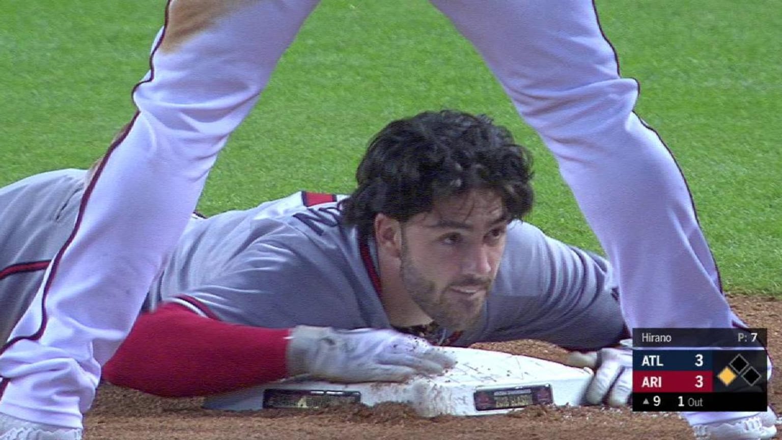 ATL@ARI: Swanson rips a triple to the gap in left | 09/08/2018 ...