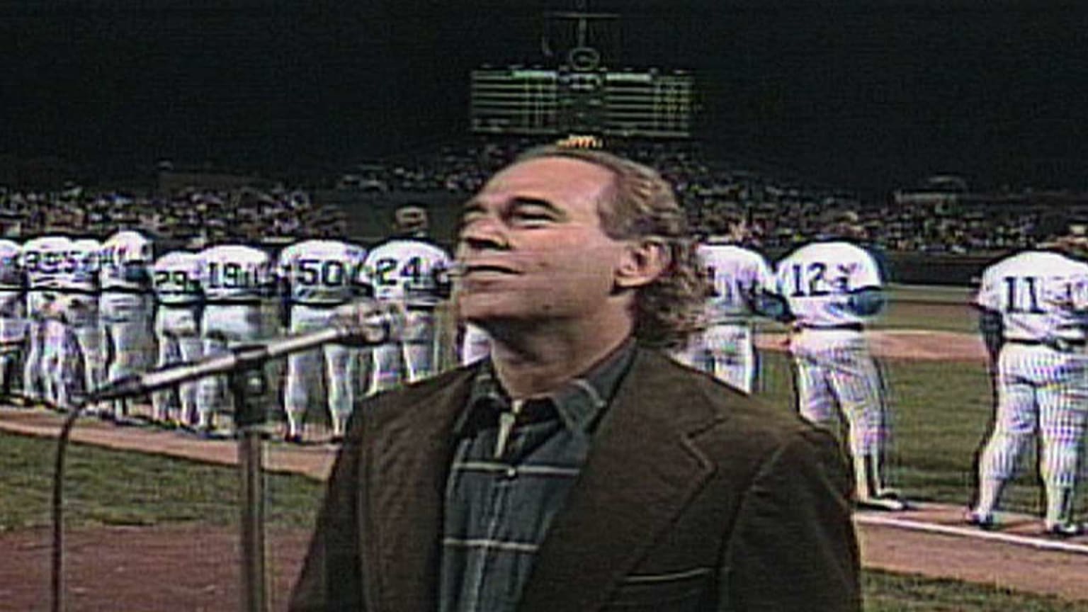 NLCS Gm1: Jimmy Buffett performs national anthem | 10/04/1989 | New ...