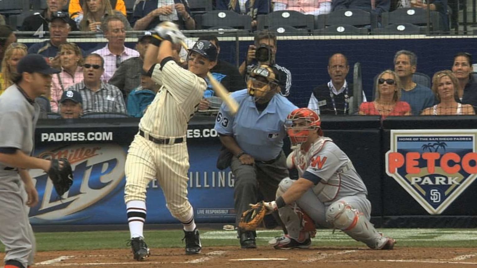 Top 50 Prospects: Anthony Rizzo, 1B, SD | 06/17/2011 | San Diego Padres