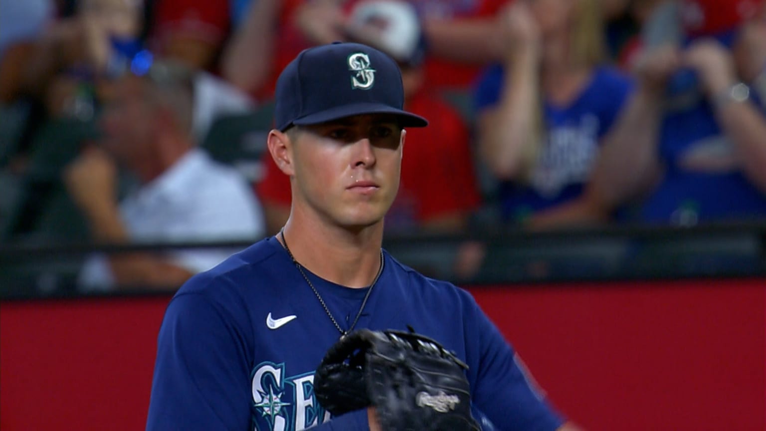 Dylan Moore turns a smooth double play in the 9th | 07/16/2022 ...