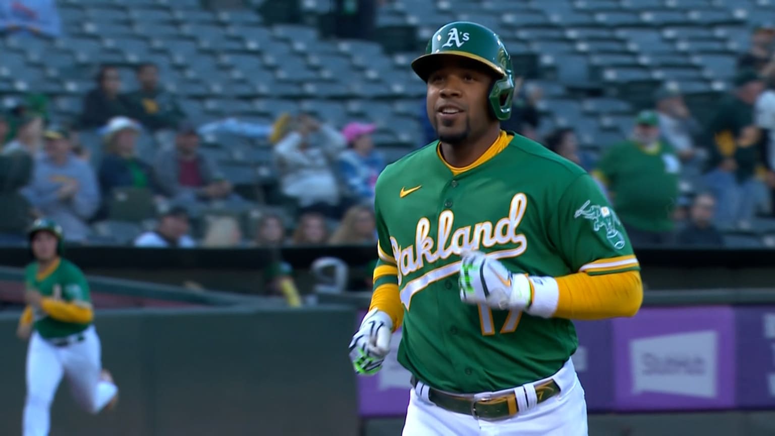 Elvis Andrus lifts two-run homer | 07/08/2022 | MLB.com