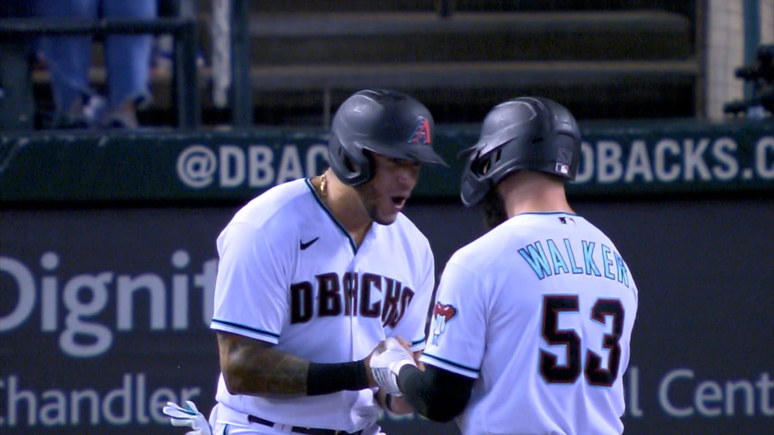 Christian Walker clubs a two-run homer to right | 10/01/2021 | Arizona ...