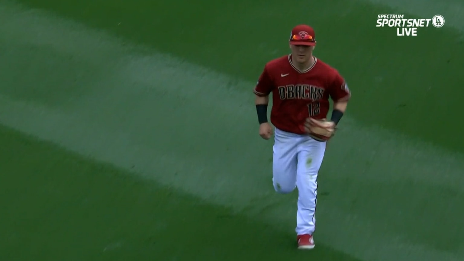 Daulton Varsho makes a diving catch in center field | 03/28/2022 ...