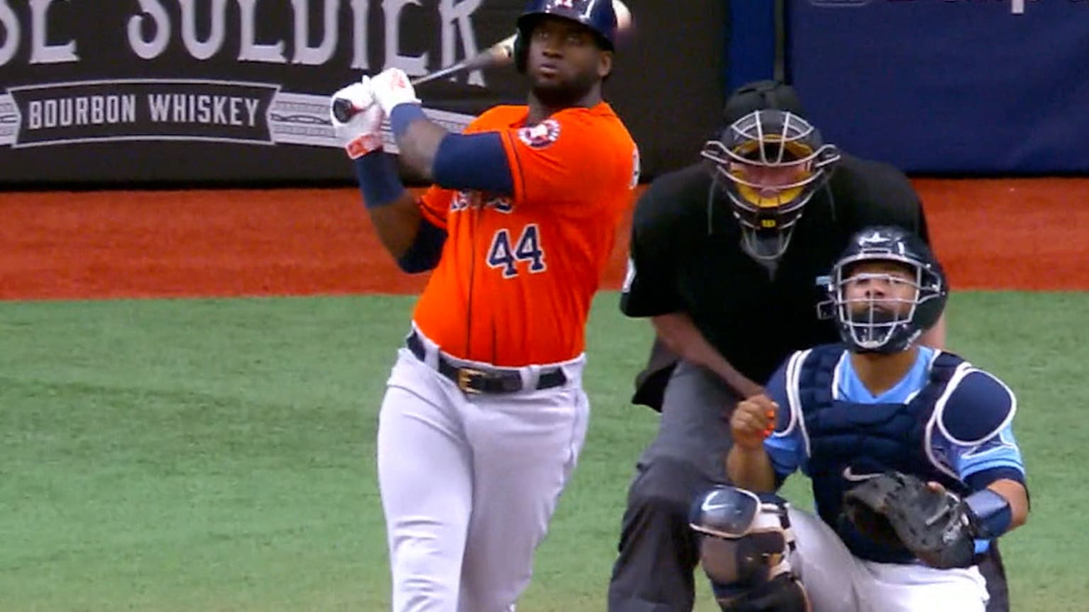 Yordan Alvarez belts a solo home run in the 4th | 05/02/2021 | Houston ...