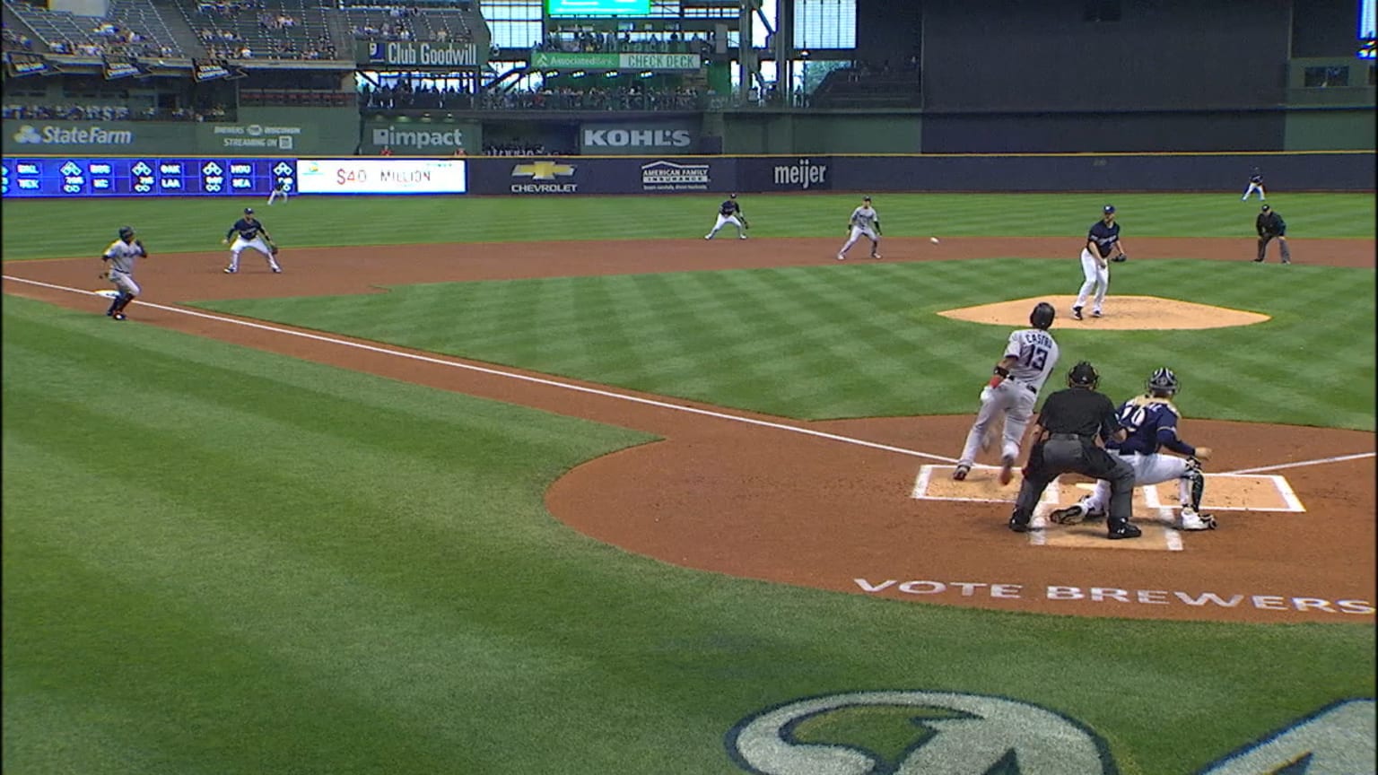 MIA@MIL: Castro plates Granderson on groundout in 1st | 06/05/2019 ...