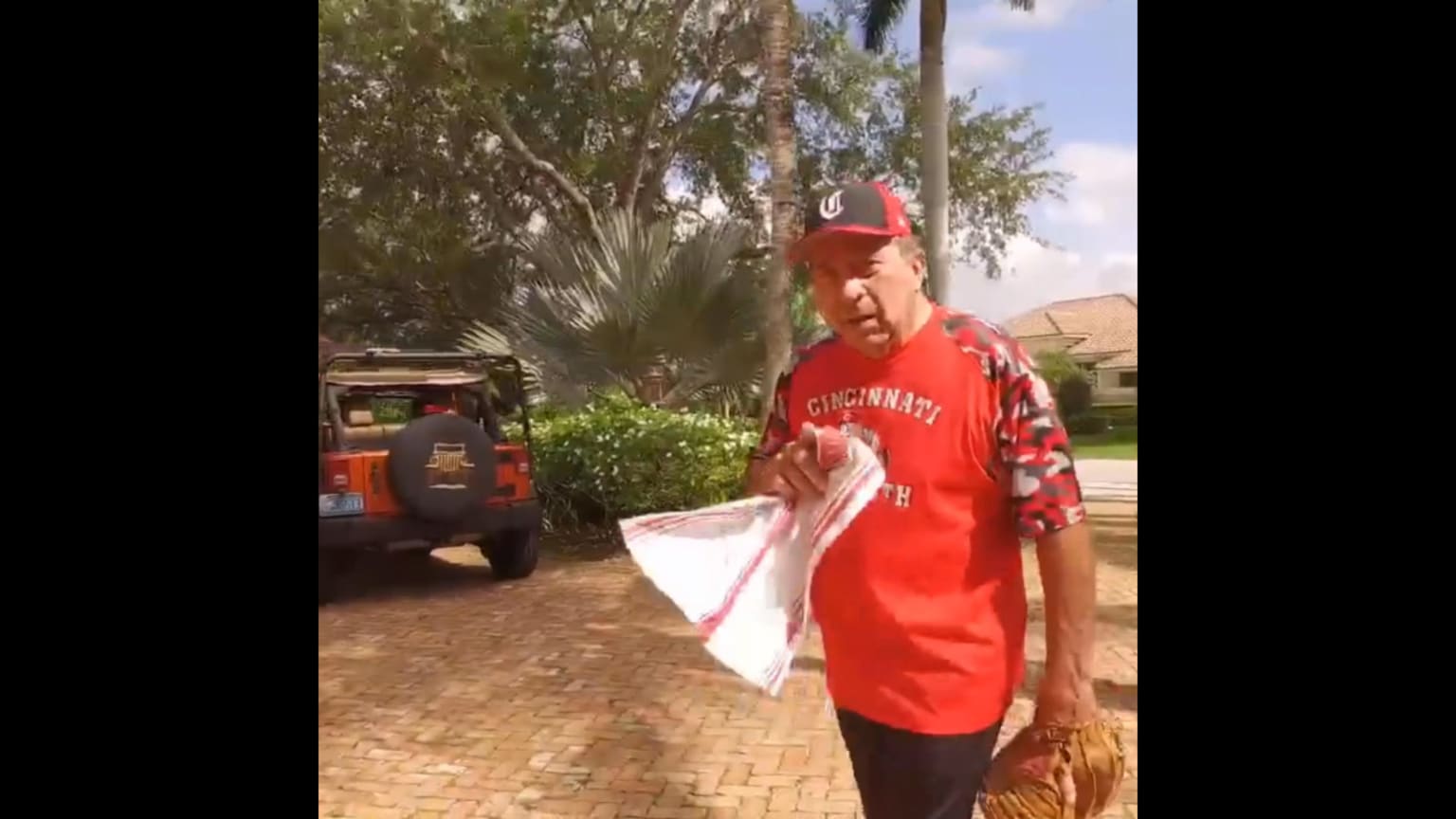 johnny bench batting practice