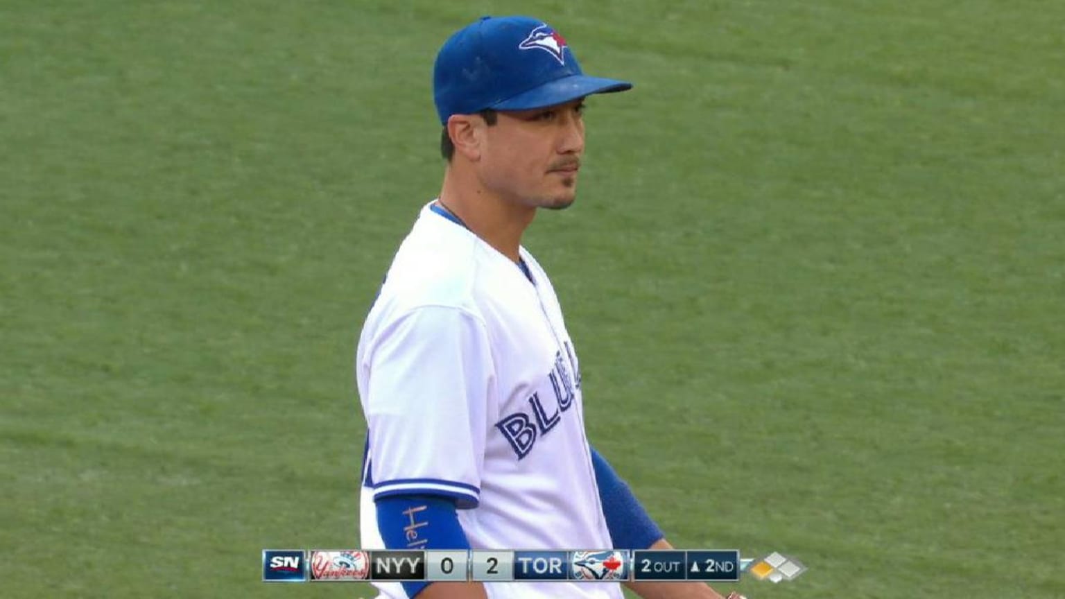 Happ gets a key double play | 08/08/2017 | MLB.com