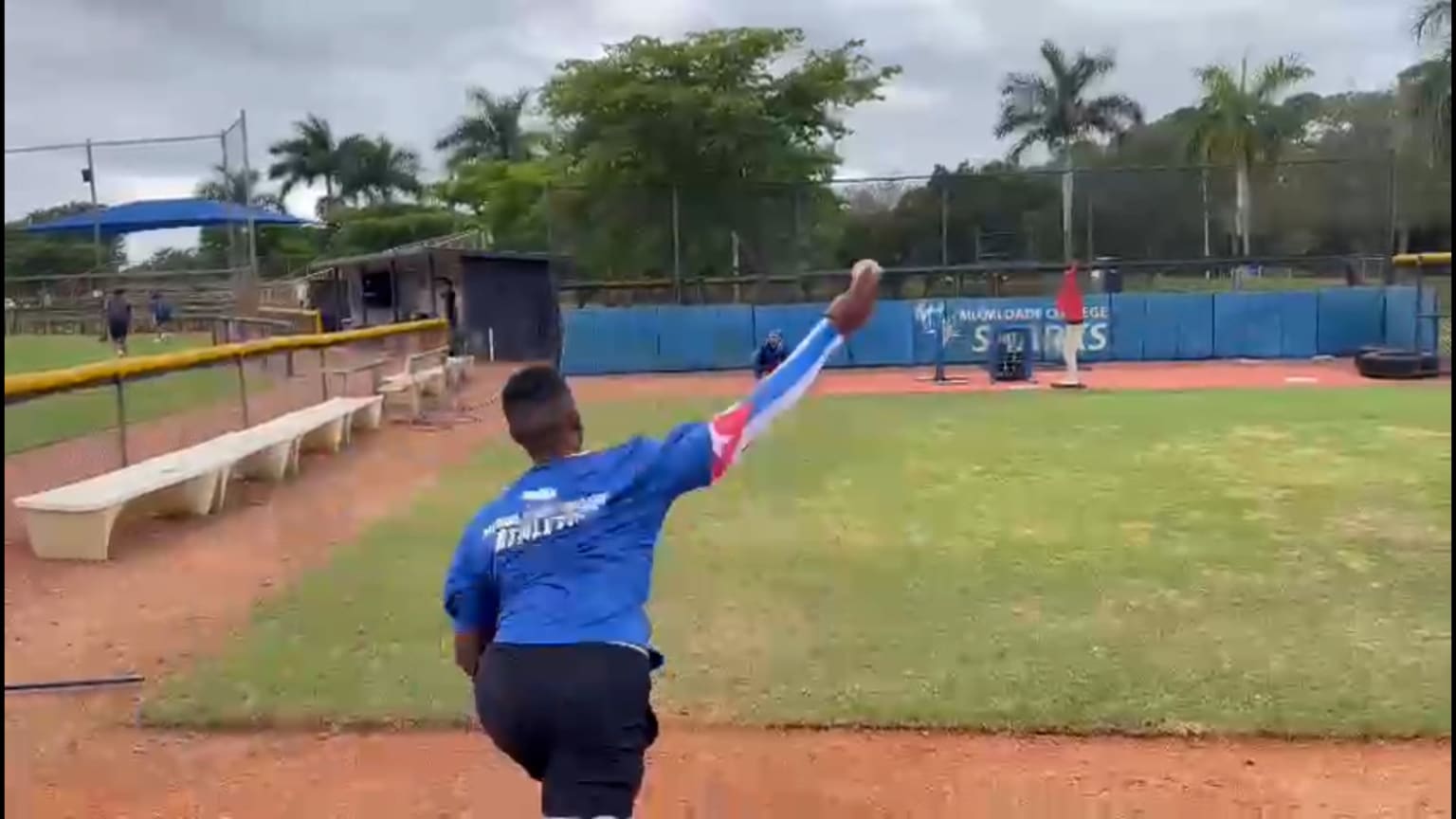 Cuban pitching prospect Andy Rodriguez | 01/07/2022 | MLB.com