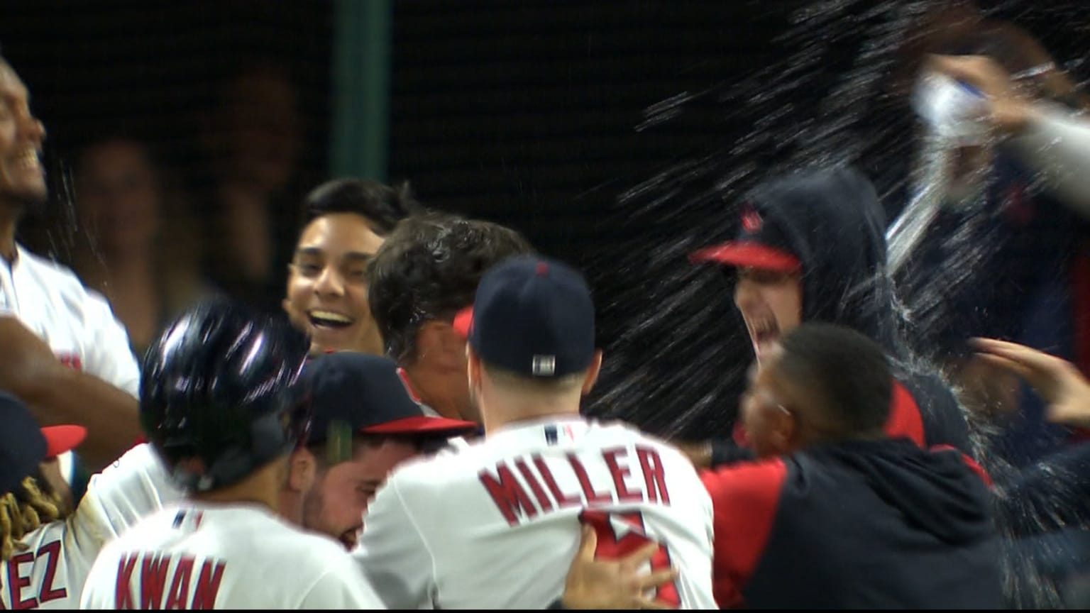 Luke Maile scores Gonzalez for a walk-off sac fly | 06/10/2022 ...