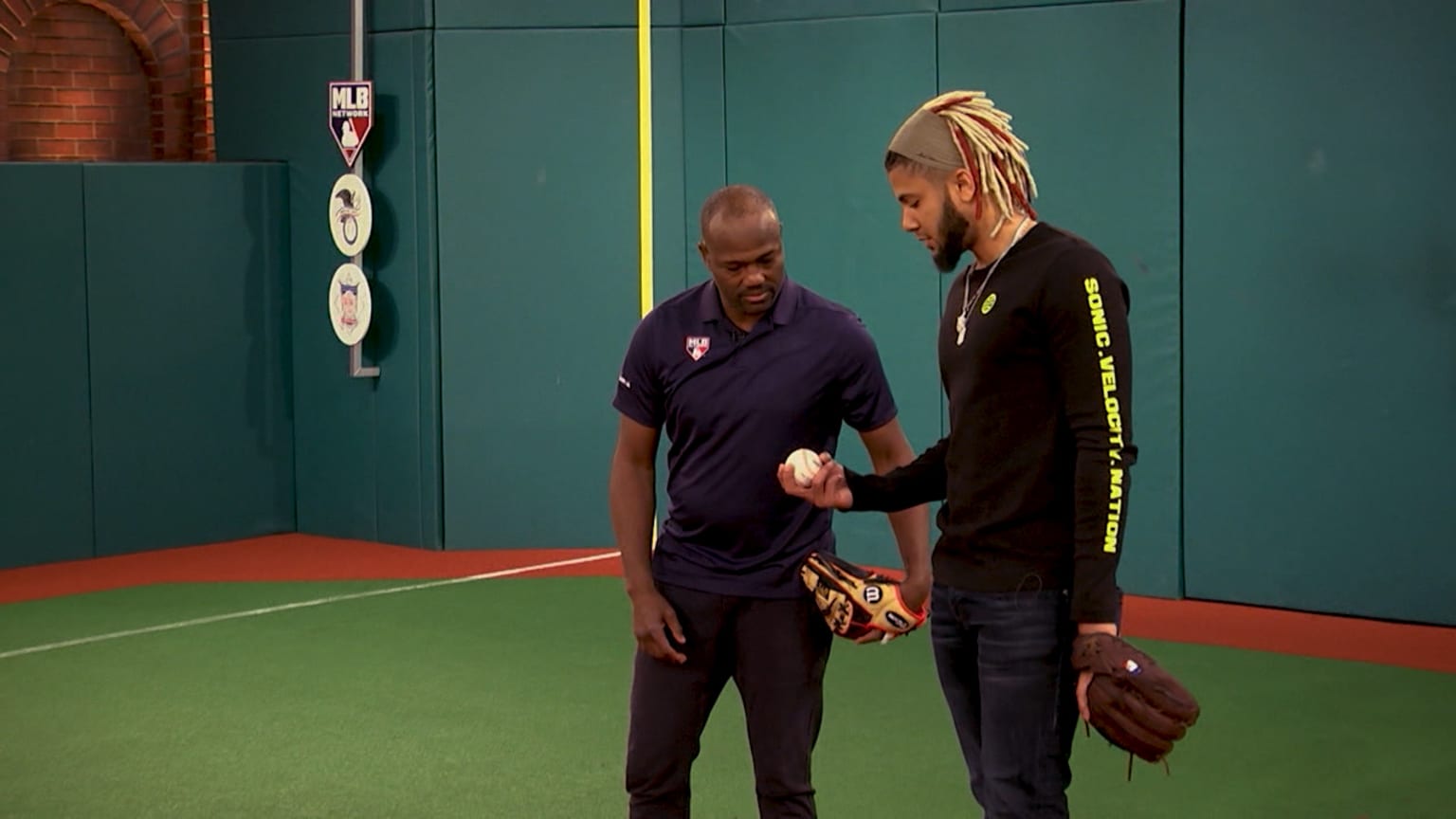 Fernando Tatis Jr. demonstrates fielding techniques | 06/20/2020 | San ...