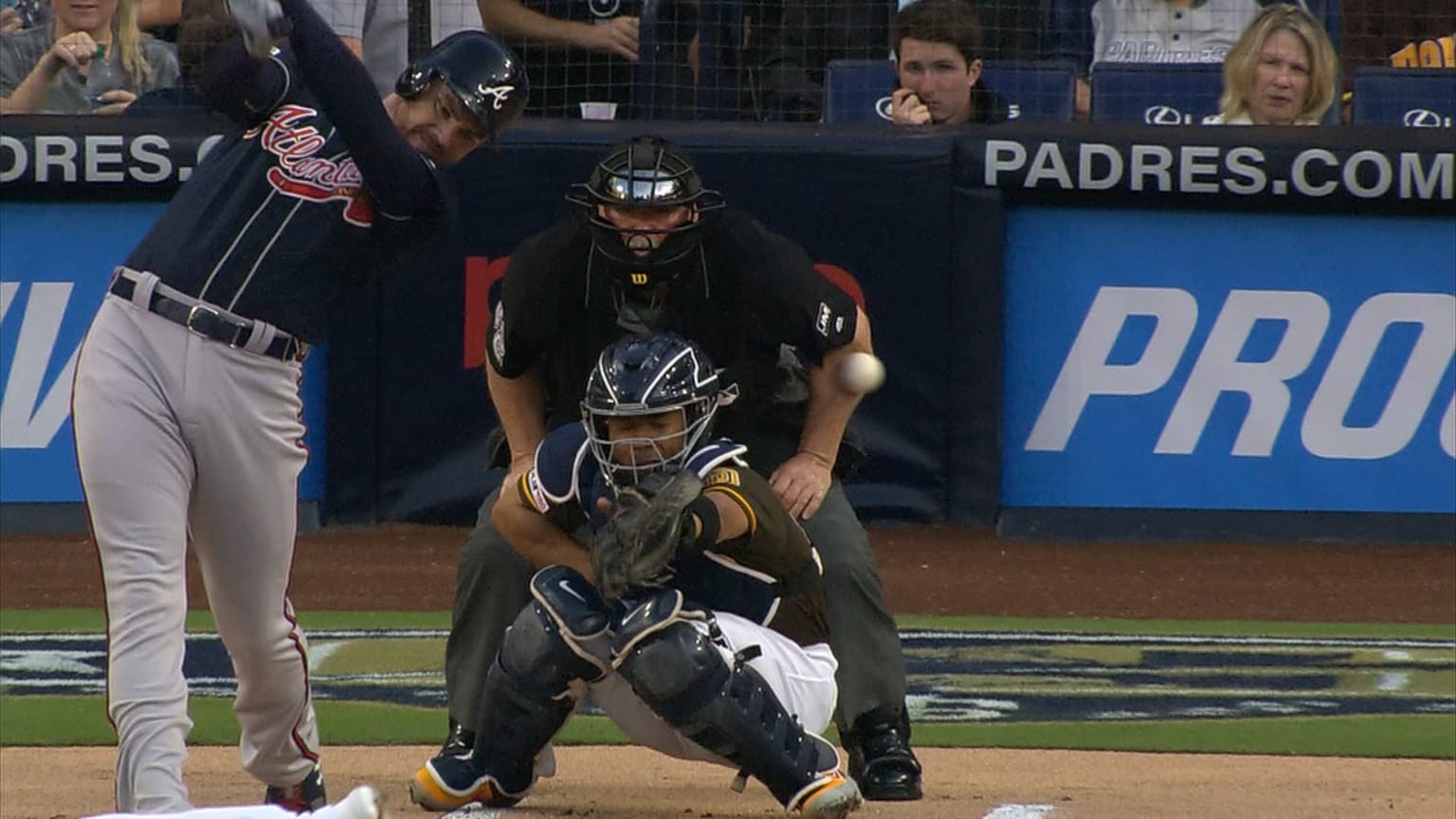 ATL@SD: Umpire Dana DeMuth exits with injury in 1st | 07/12/2019 ...