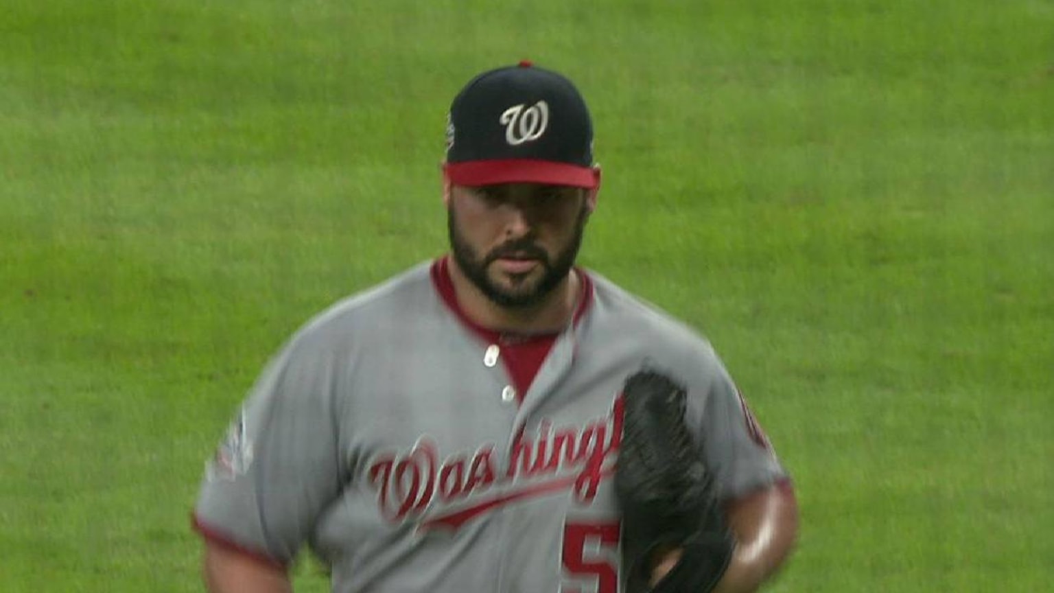 WSH@ATL: Roark stops a comebacker, throws for out | 05/31/2018 ...