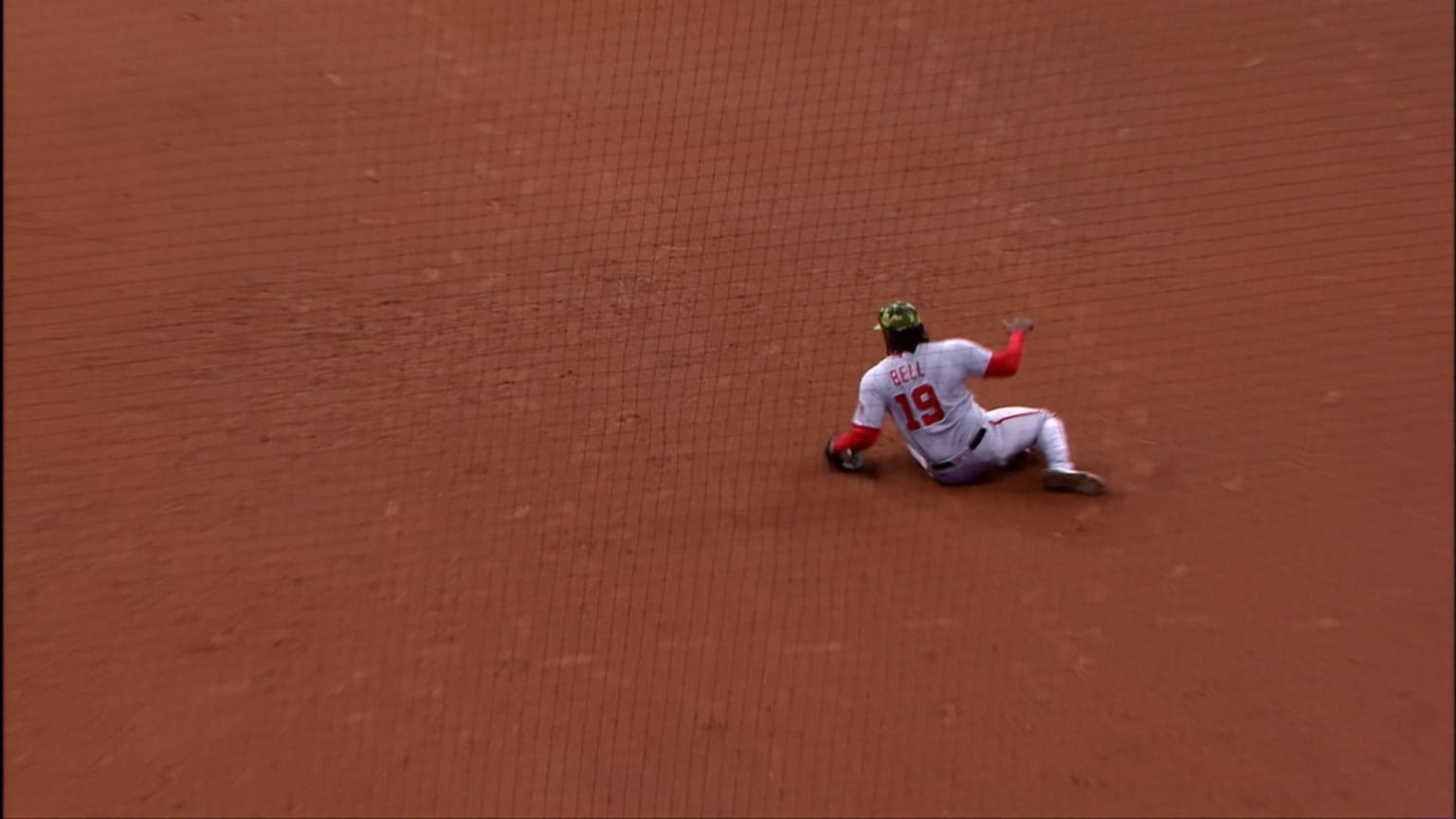 Josh Bell slides to make a superb stop at first base | 05/20/2022 ...