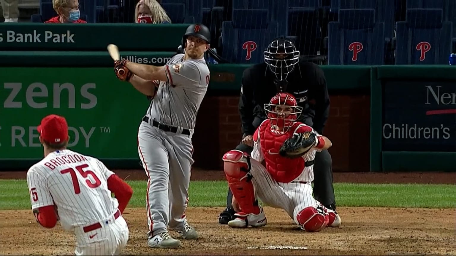 Alex Dickerson's go-ahead 3-run HR | 04/20/2021 | MLB.com