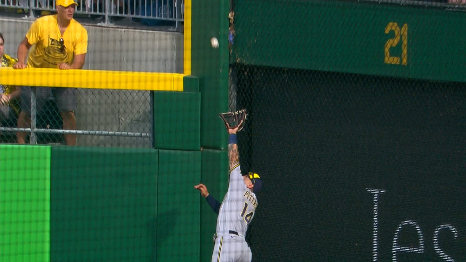 Jace Peterson makes a great leaping grab | 07/02/2022 | MLB.com