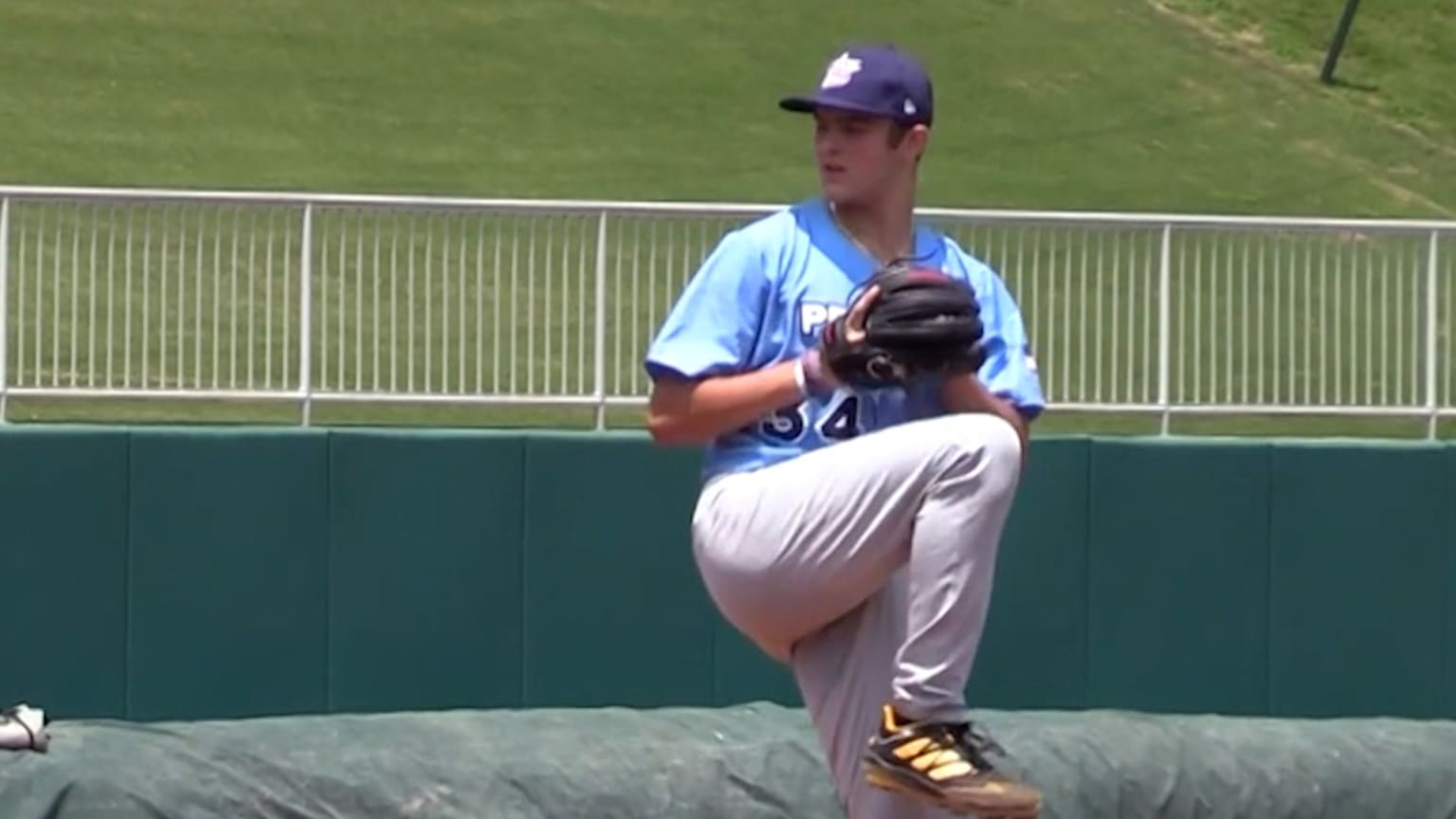 Draft Report: Jackson Ferris, high school pitcher | 04/26/2022 | MLB.com