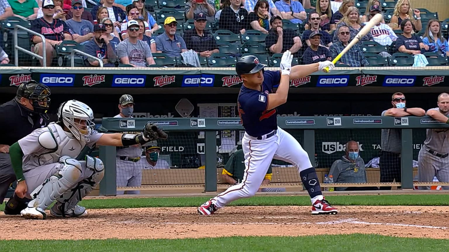Rob Refsnyder's RBI single | 05/15/2021 | Minnesota Twins