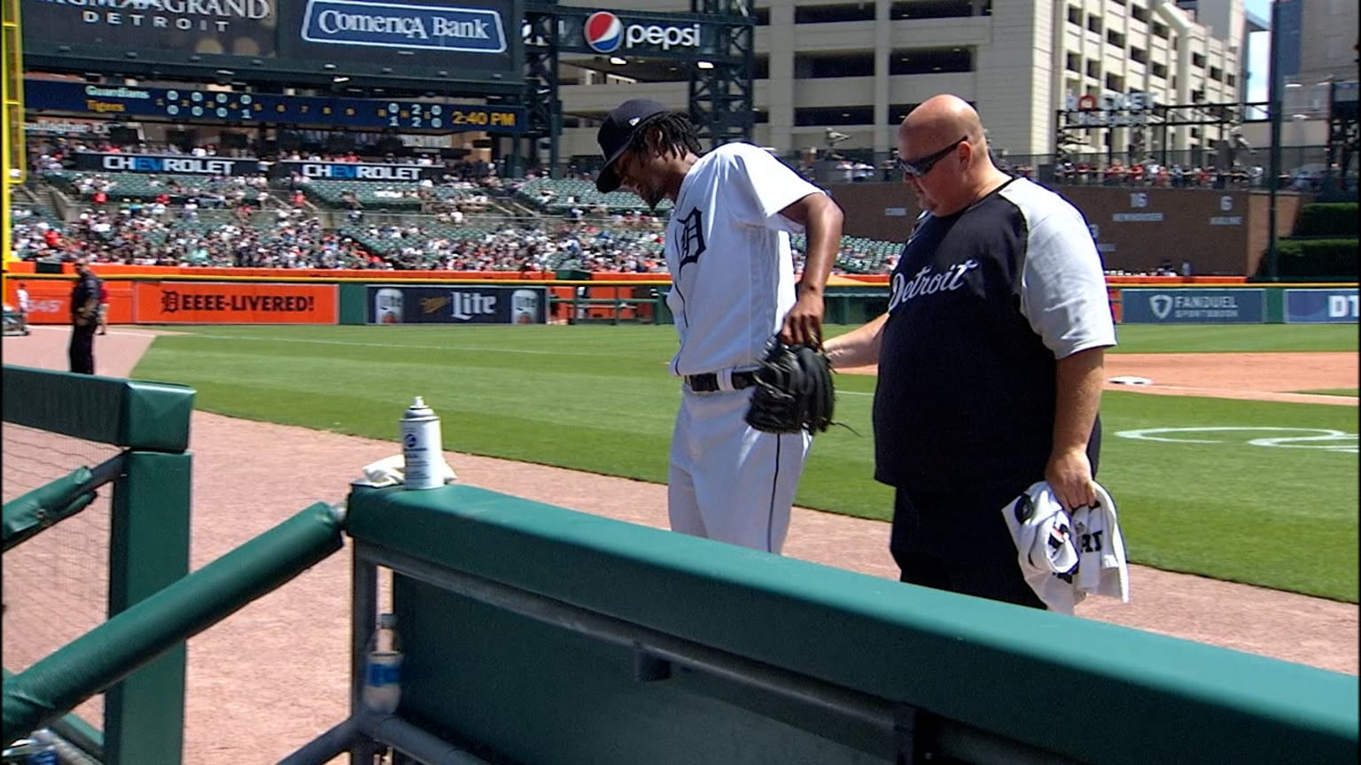 Elvin Rodriguez exits the game with an injury | 05/29/2022 | MLB.com