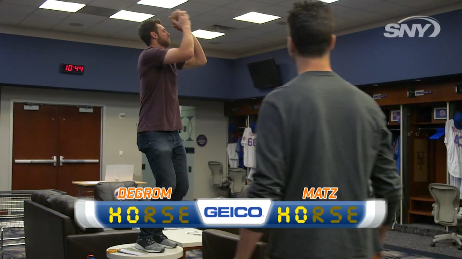 Matz and deGrom square off in "Horse" | 27/06/2019 | Los Blue Jays de ...