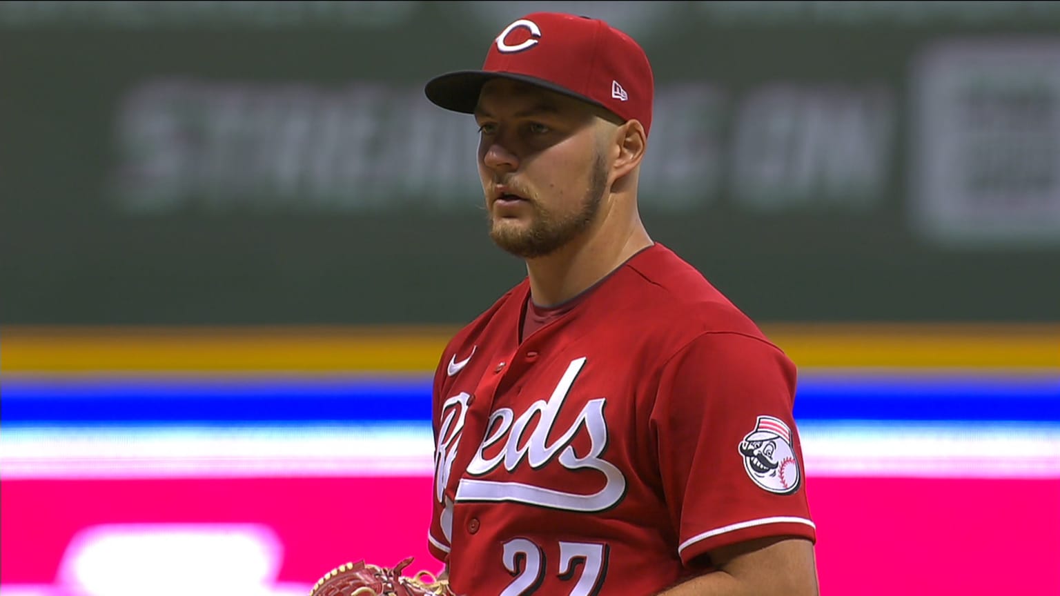 Trevor Bauer records his 46th strikeout in the 3rd | 08/24/2020 ...