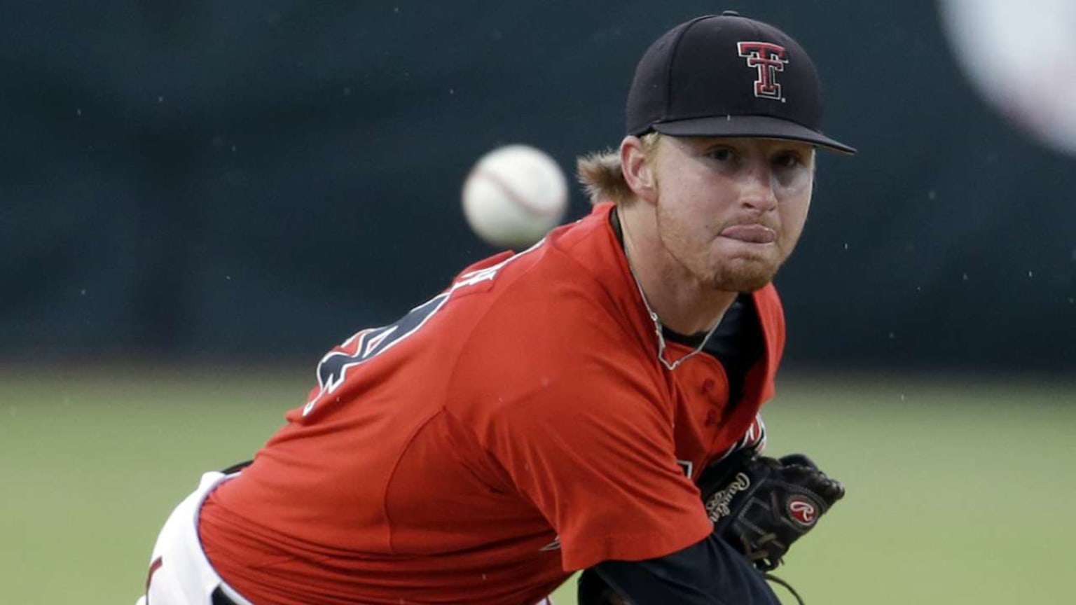 Draft Report: Ryan Moseley, college pitcher | 05/26/2016 | MLB.com