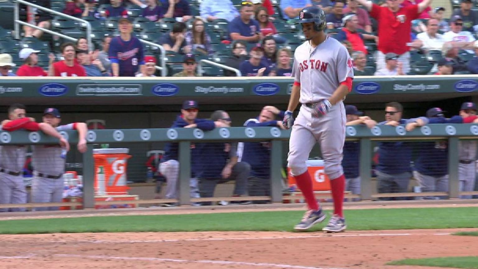 BOS@MIN: Moreland extends lead with bases-loaded walk | 05/07/2017 ...