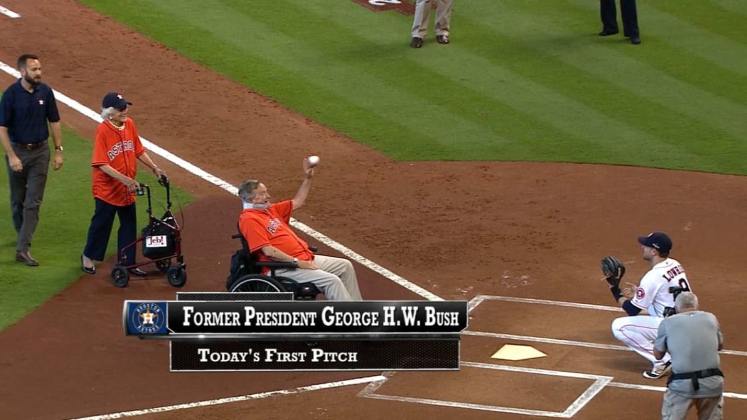 George H.W. Bush's first pitch | 10/11/2015 | Houston Astros