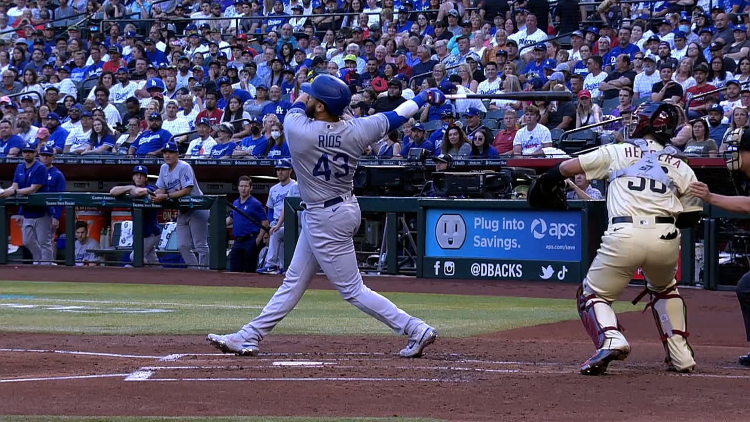 Edwin Ríos launches a three-run home run in the 2nd | 05/27/2022 | Los ...