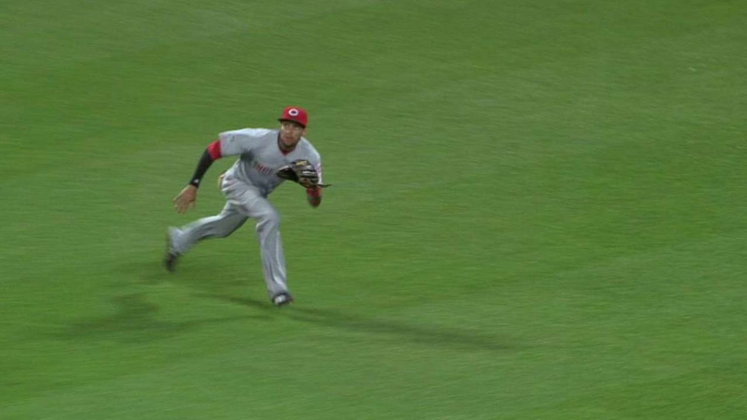 Hamilton's diving catch | 04/27/2016 | Cincinnati Reds