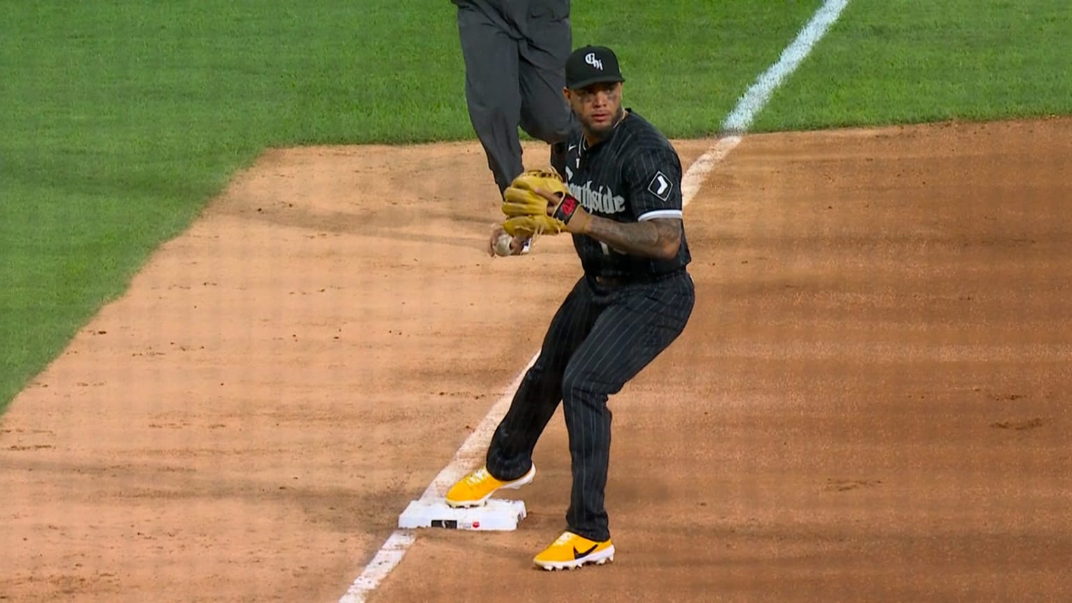 Cueto escapes a jam | 08/15/2022 | Chicago White Sox