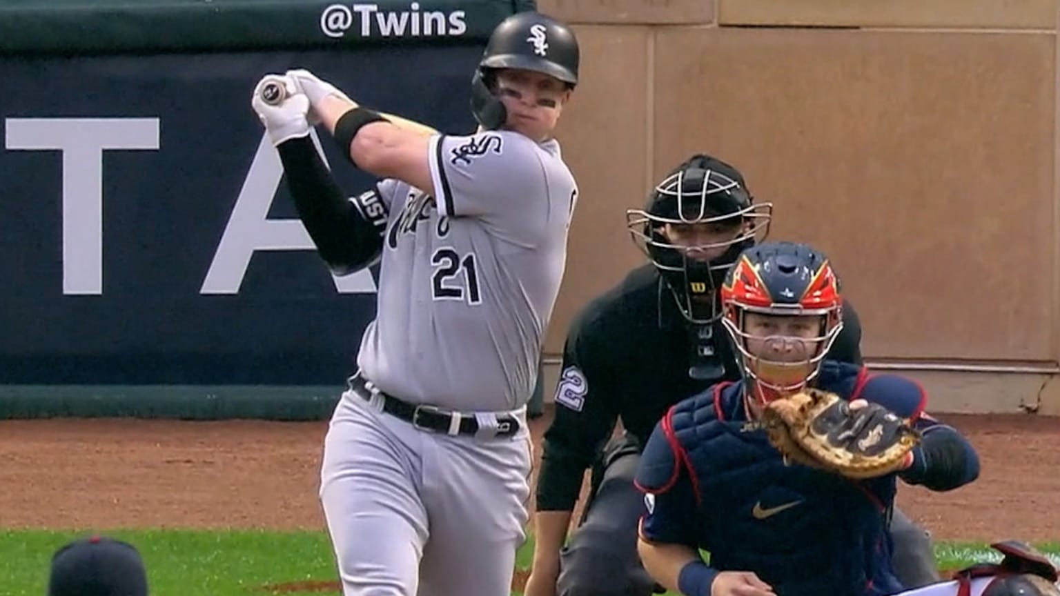 Zack Collins lines a two-run single to center field | 07/06/2021 | MLB.com