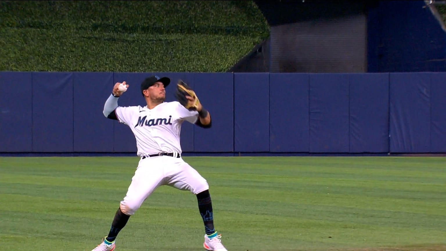 Daily Dash: 5/18/21 | 05/19/2022 | MLB.com